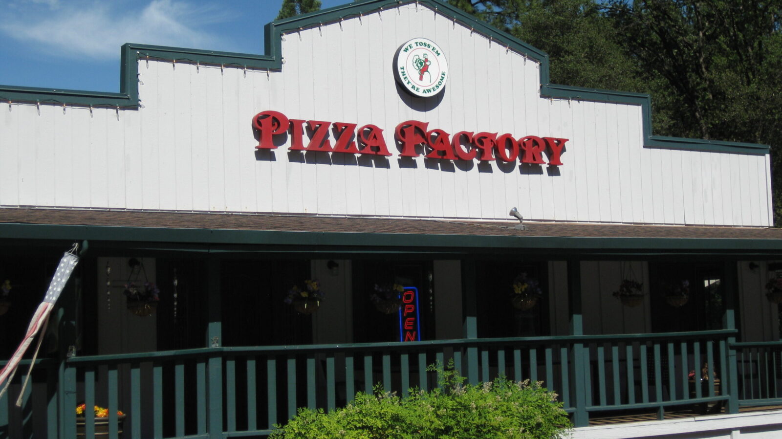 9 Old-School Pizza Chains That Disappeared Over the Years | The WiC ...