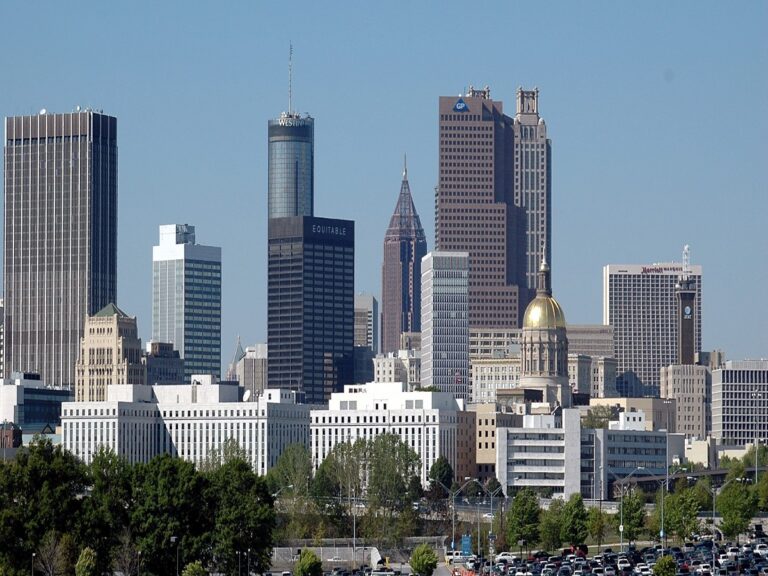 15 of the Most Dangerous Neighborhoods in the U.S. | The WiC Project Blog