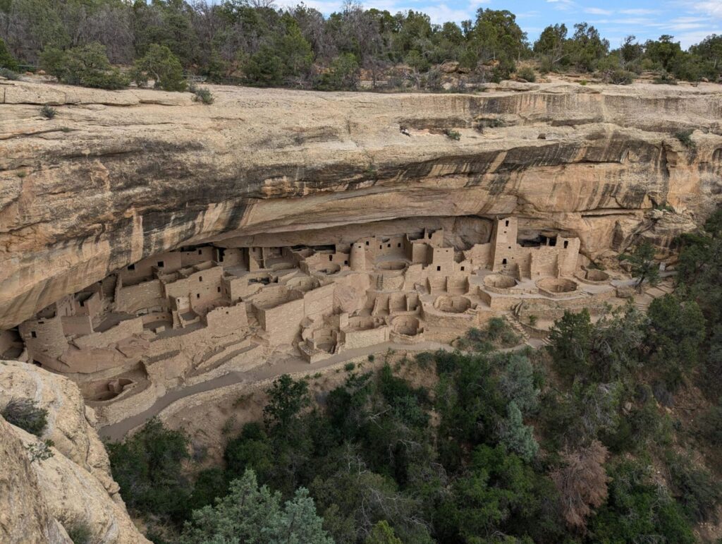 10 Historic Cliff Dwellings in the U.S. That Still Stand Today | The ...