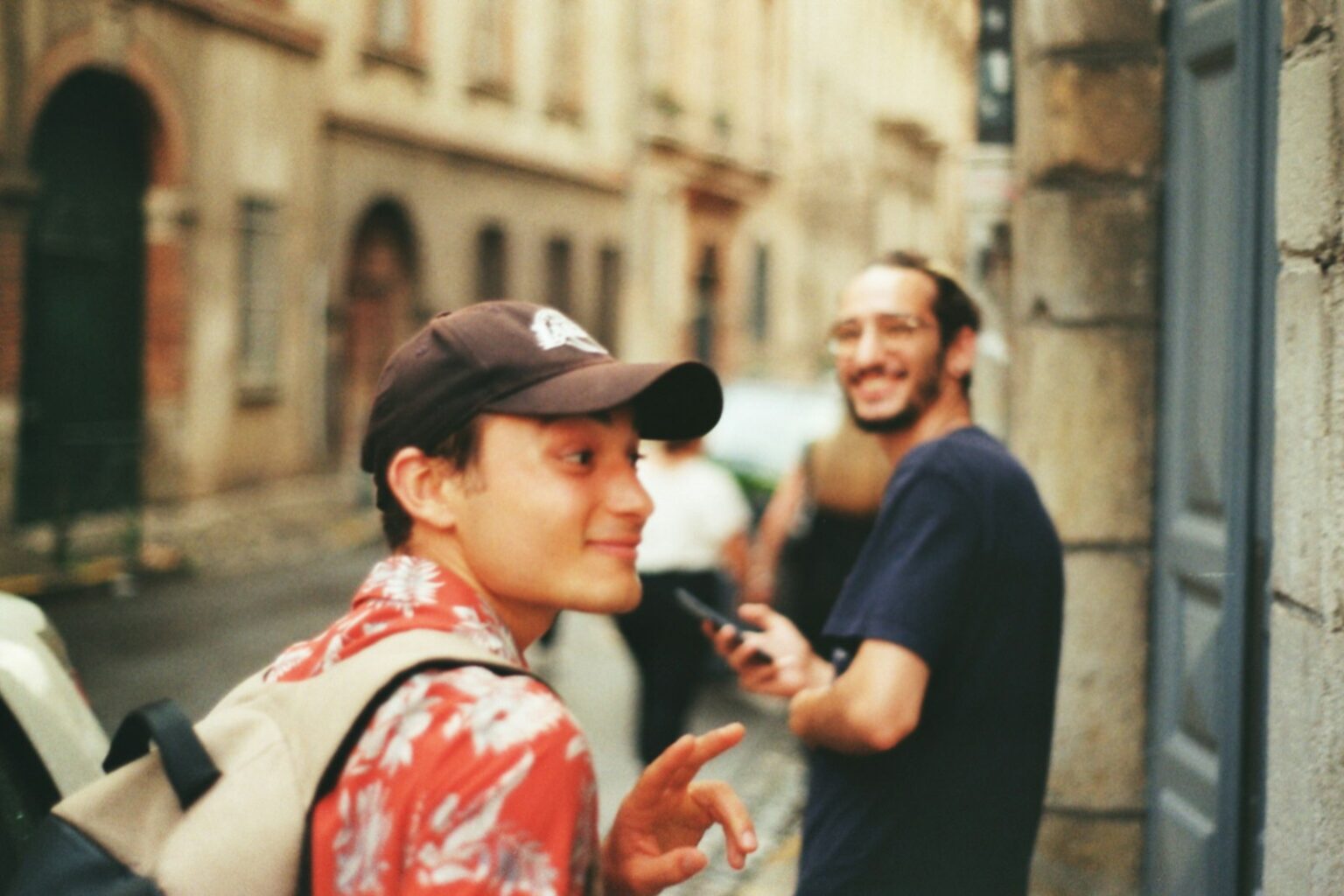 15 Cultural Mistakes Americans Accidentally Make Abroad | The WiC ...