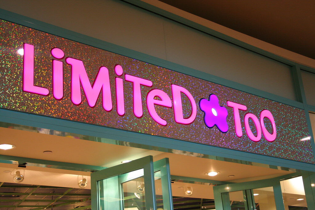 20 Stores Every Kid Loved in the Early 2000s | The WiC Project Blog