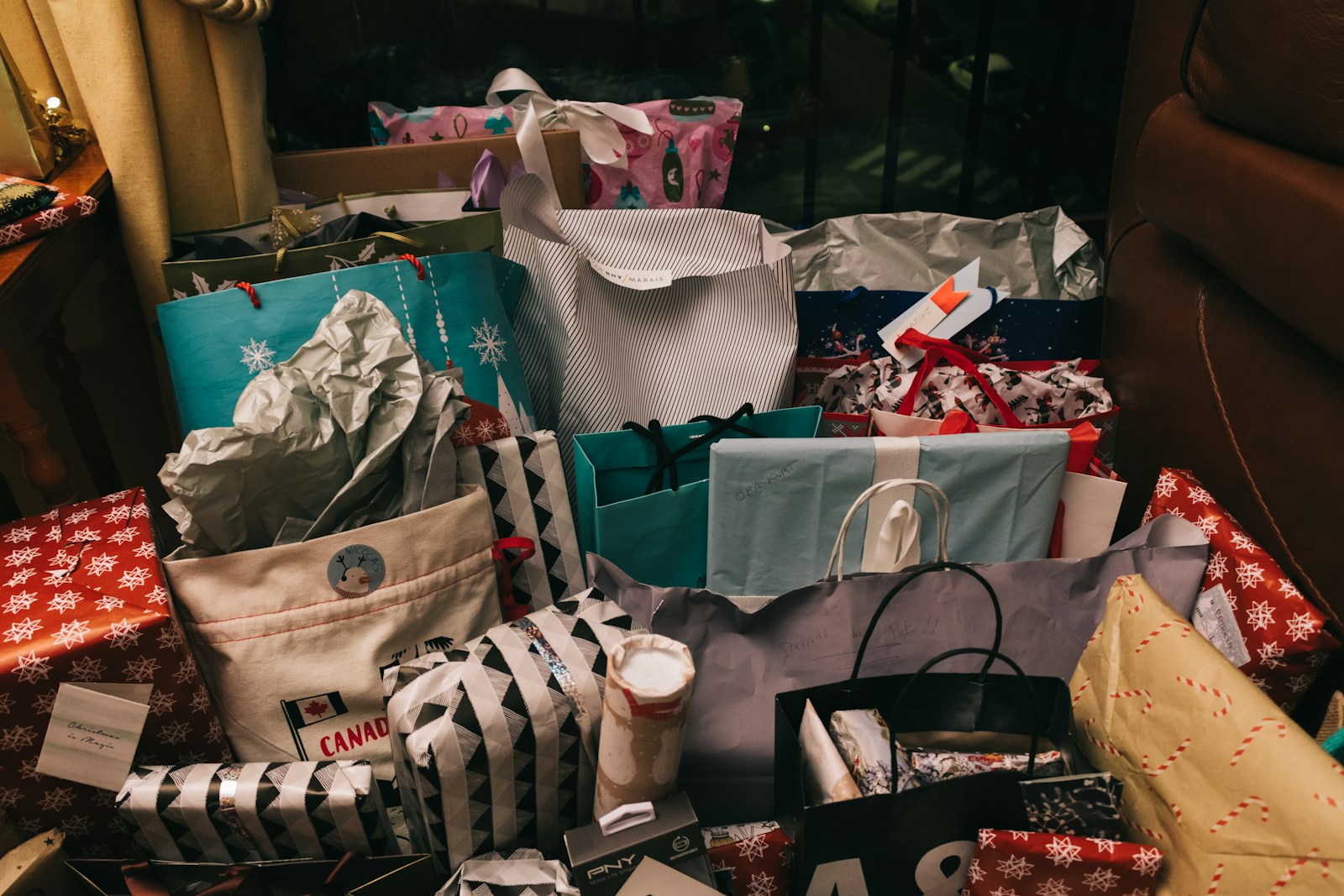 10 Holiday Products Consumer Advocates Say Create Massive Waste | The ...