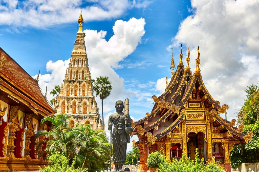 9 Countries Where American Tourists Get Side Eye for Bad Behavior | The ...