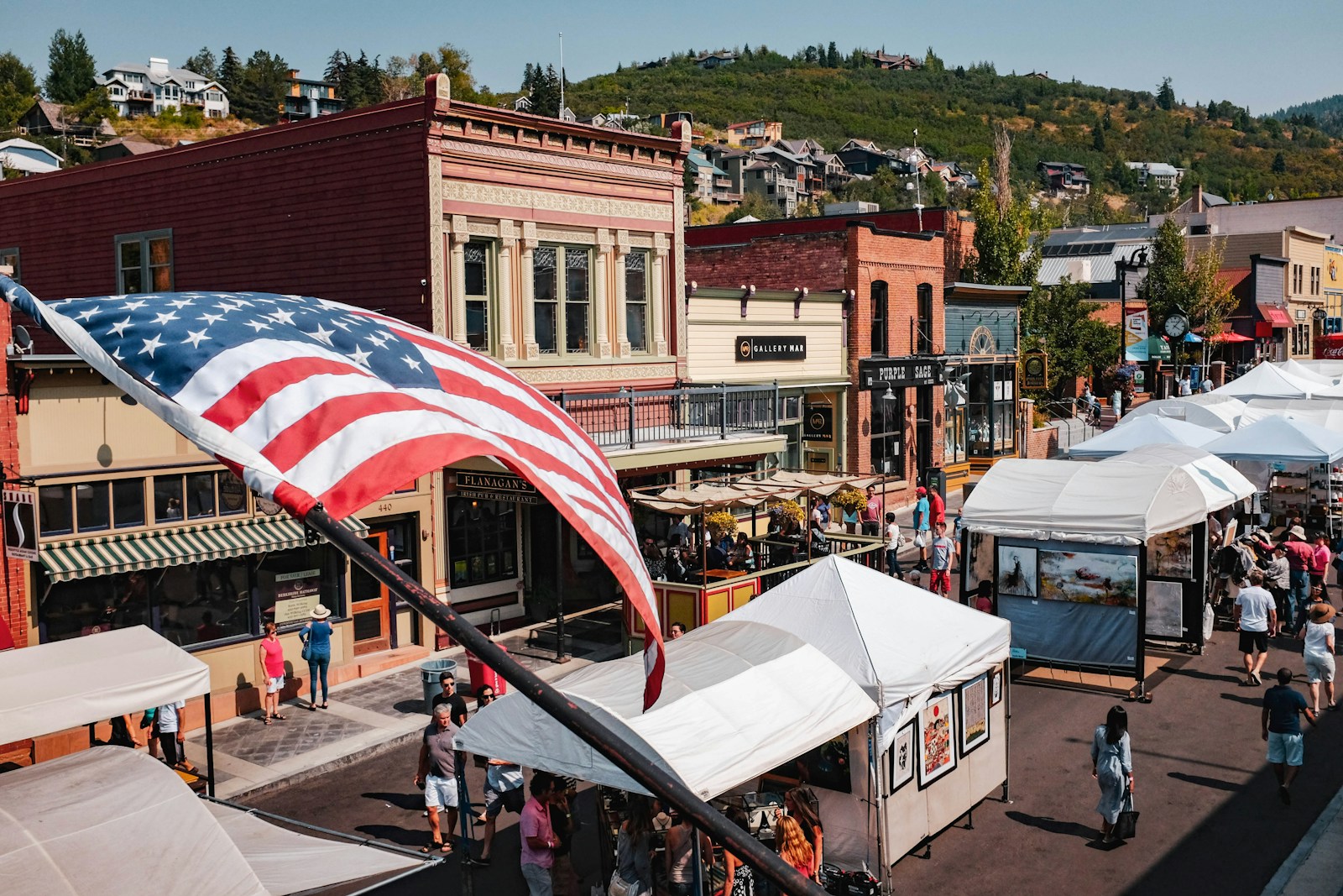 15 Small American Towns That Said No to Big Brands and Meant It | The ...