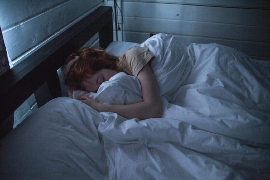 Why Waking Up at 5 A.M. Is Not the Productivity Fix People Think It Is ...