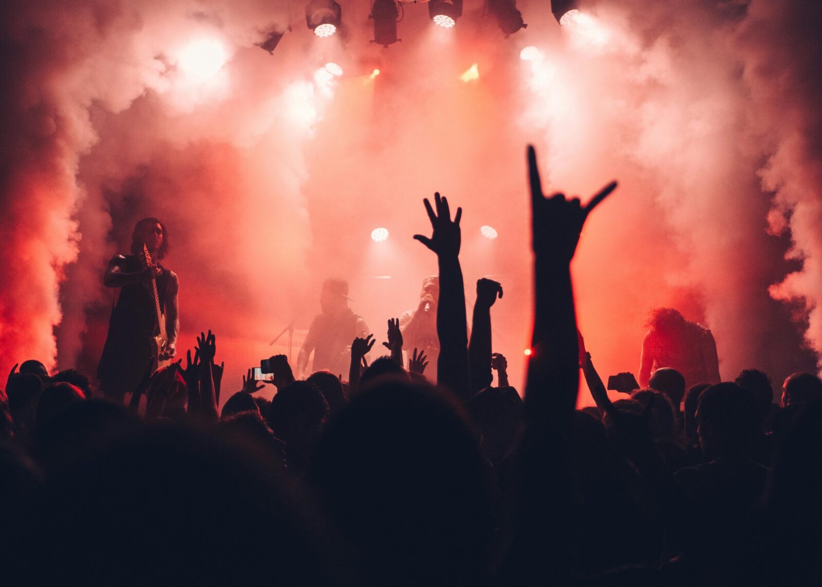 8 Ways Entertainment Used to Bring Families Together | The WiC Project Blog