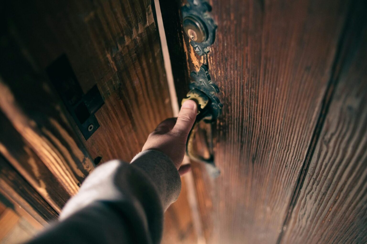 Here’s Why Bathroom Doors Open Inward in Most Homes | The WiC Project Blog