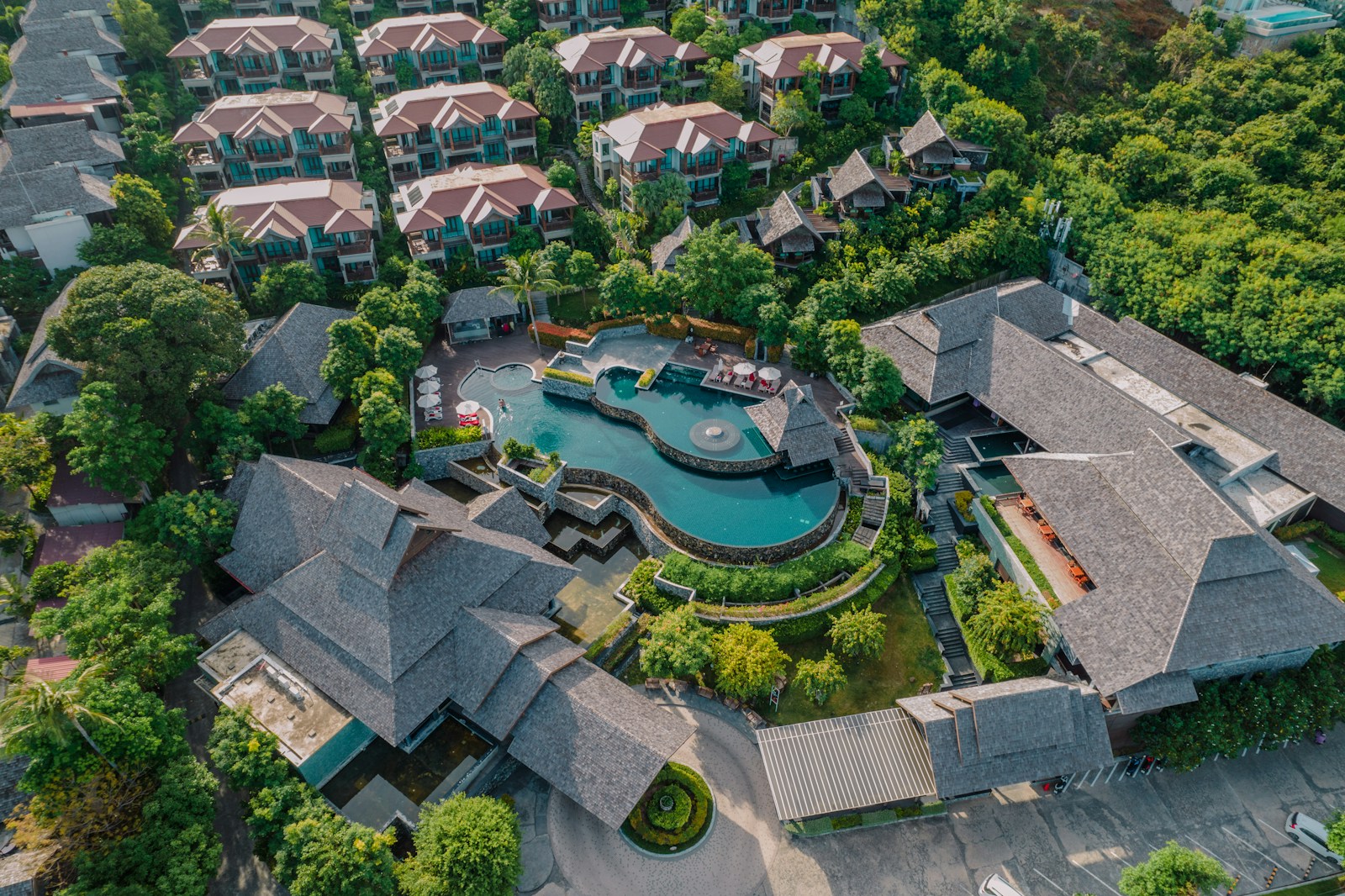9 Hidden Fees in All-Inclusive Resorts That Are Legally Considered ...
