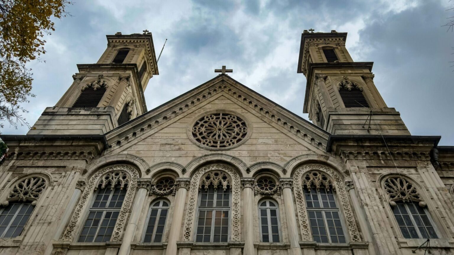 9 Signs Your Local Church Is More Interested in Politics Than Your Soul ...