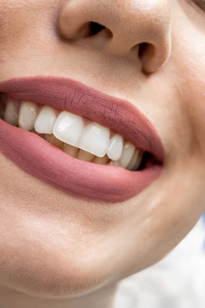 11 Disgusting Hygiene Habits From History That Show How Hard Life Was ...