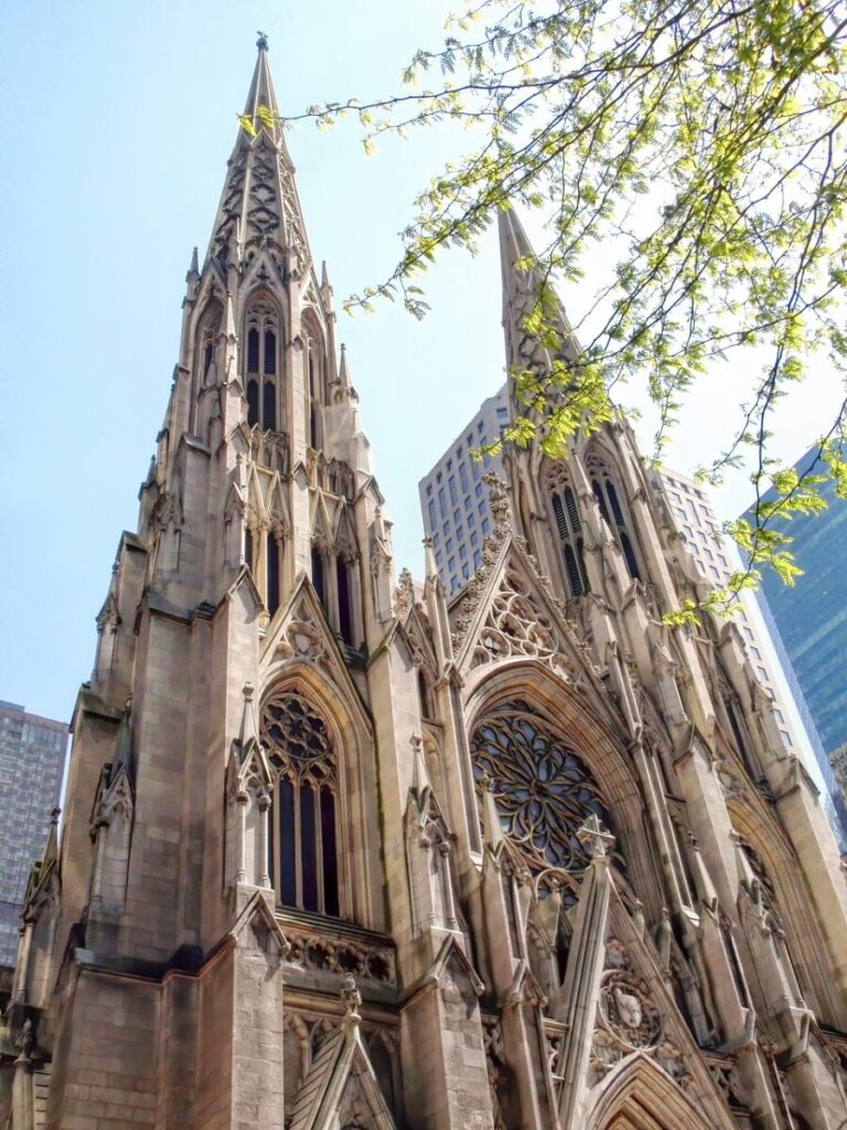 11 Historic U.S. Churches Tourists Visit Without Knowing Their ...