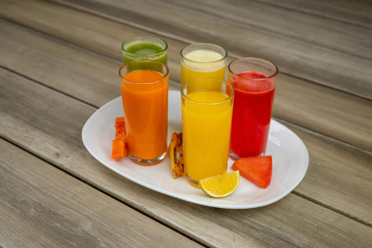 9 Foods Often Labeled Healthy That Diet Experts Warn About | The WiC ...